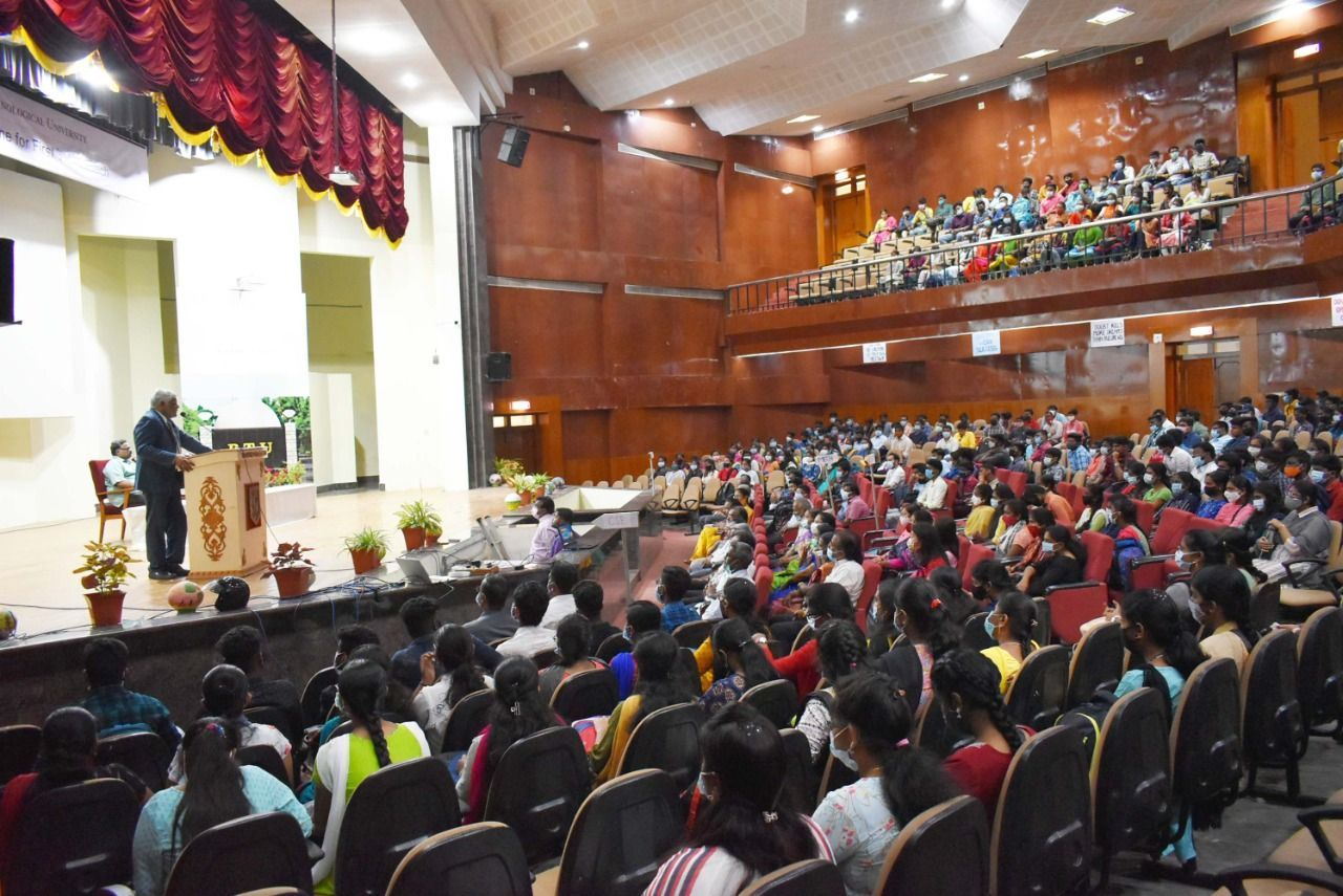 PUDUCHERRY TECHNOLOGICAL UNIVERSITY